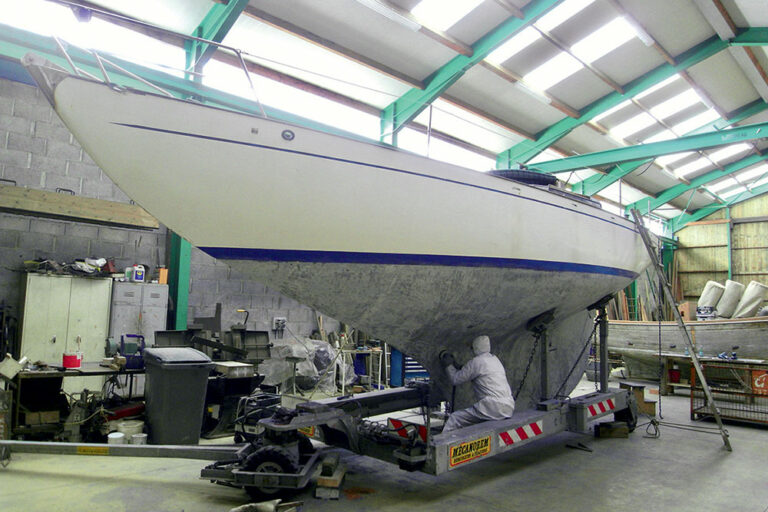 Le Loup Rouge, Maïca à voute - Chasse Marée